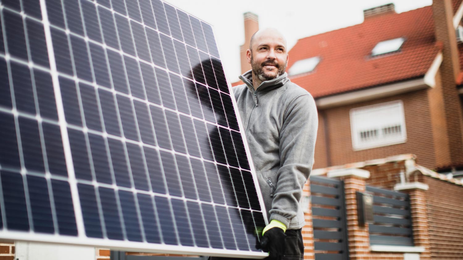 How Much Money Do Solar Panels Save?