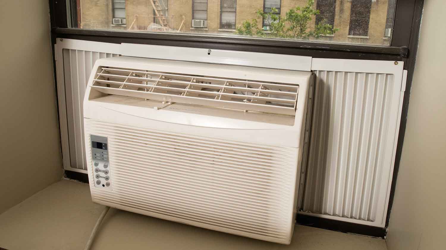 How to Install Window Air Conditioner in Horizontal Sliding Window ...